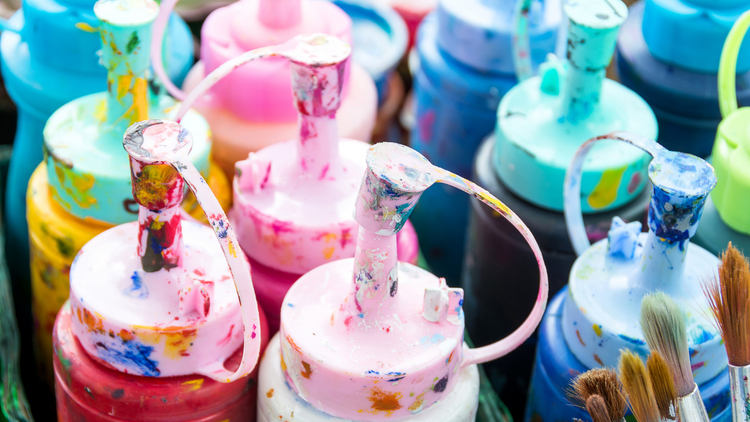 How to Make Your Own Squeeze Bottle Paint – EscapadeWarehouse